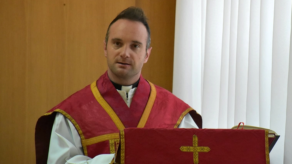 SVAKODNEVNO U 7:30 Otvori srce za Božje darove - HKR